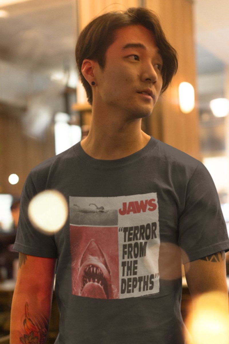 Jaws Newspaper T-Shirt – HYPER iCONiC.